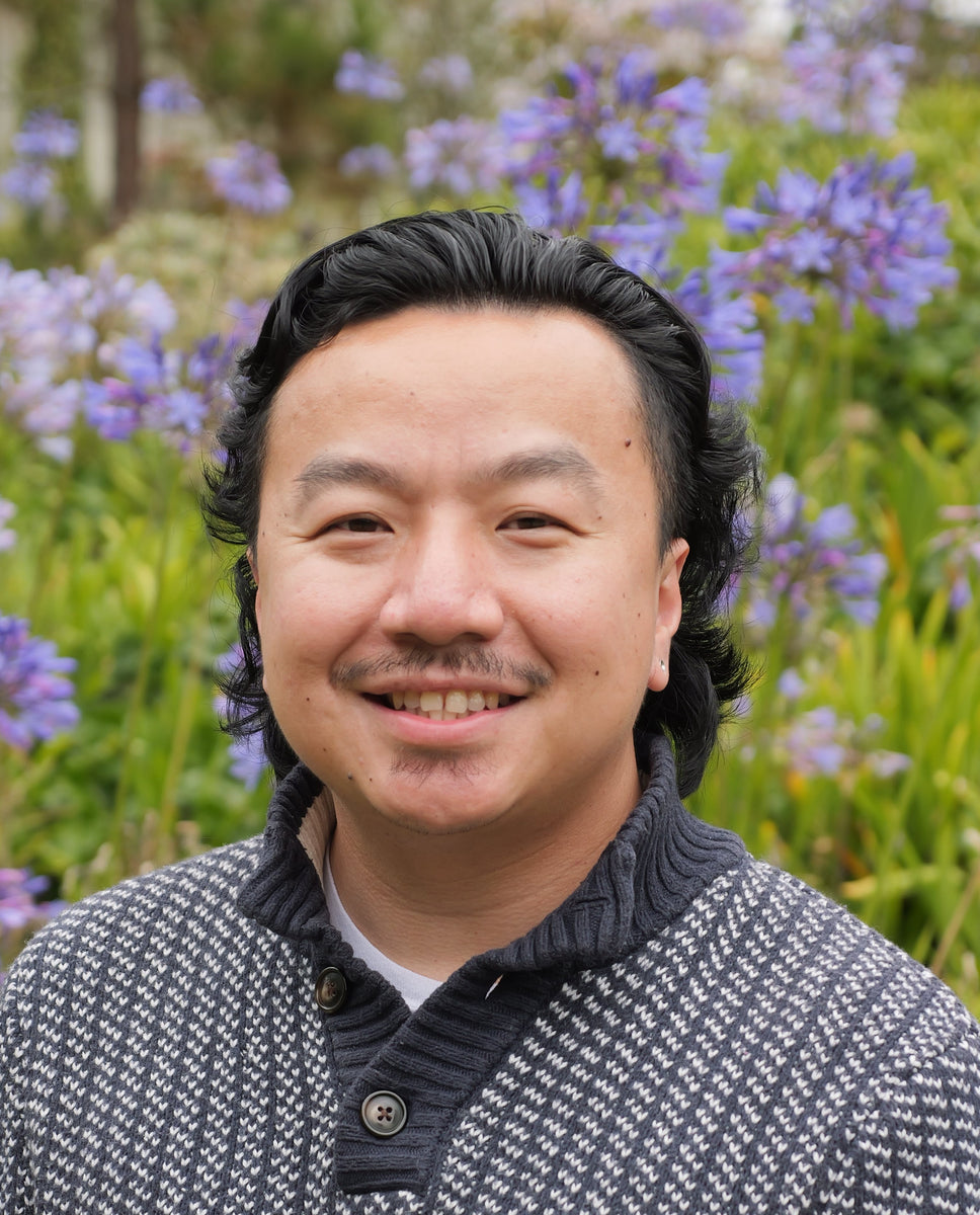 TONG KOU LOR – HER Publisher